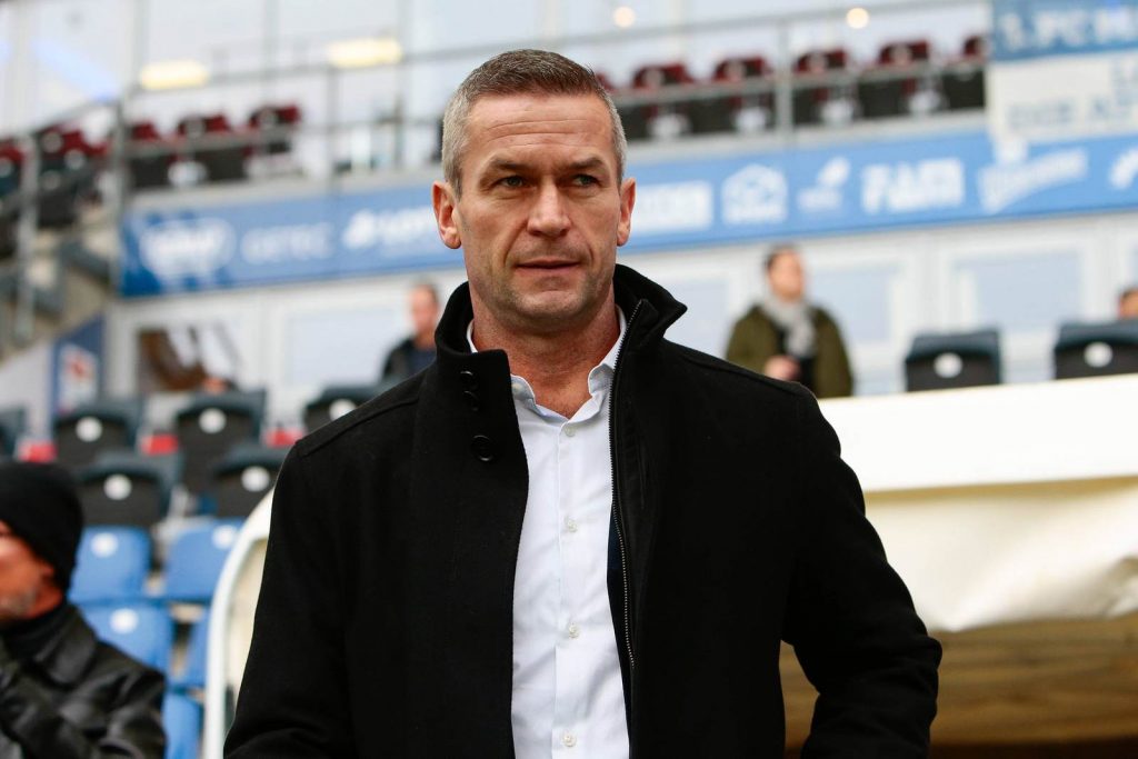 1. FC Magdeburg verlängert mit Mario Kallnik